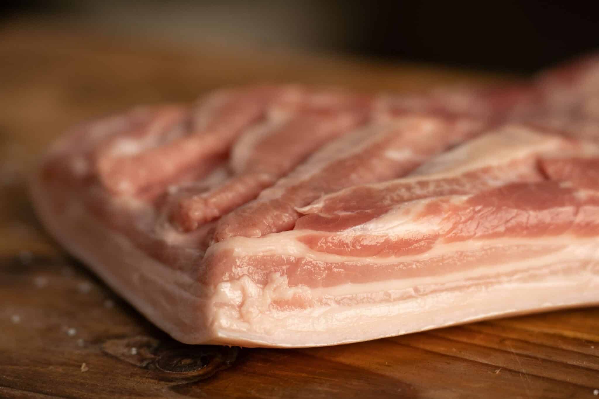 Varkens buikspek met zwoerd - BBQ Experience Center