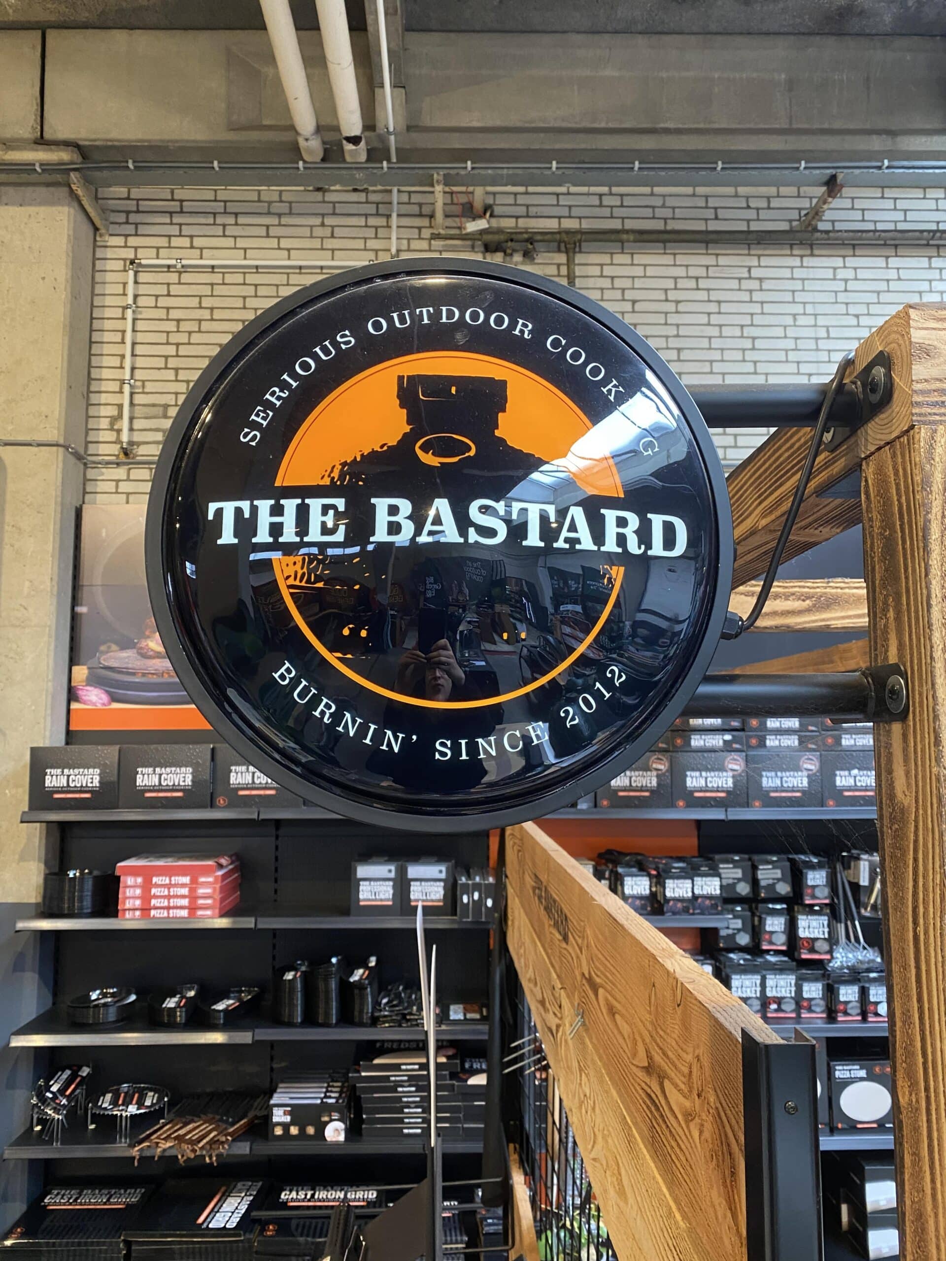 Light Sign The Bastard - BBQ Experience Center
